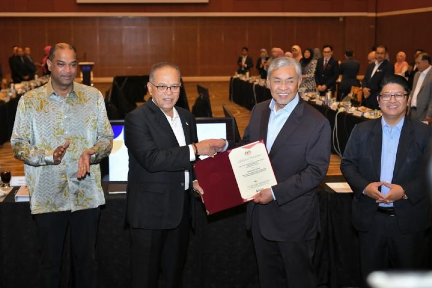 MB PAHANG DILANTIK SEBAGAI PENASIHAT KHAS MPUPK - Pahangku Media